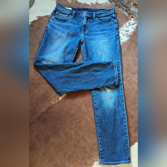 GAP | Jeans | Gap Girlfriend Mid Rise Straight Jeans | Poshmark